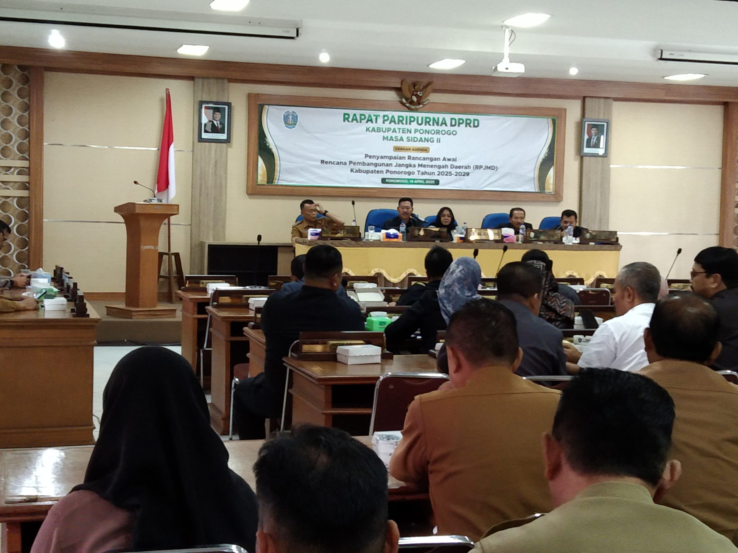 Ranwal RPJMD 2025-2029 Dalam Rapat Paripurna DPRD Ponorogo – Cakrawala7